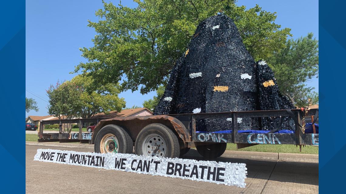 Group uses 'Shingle Mountain float' to demand cleanup of South Dallas ...
