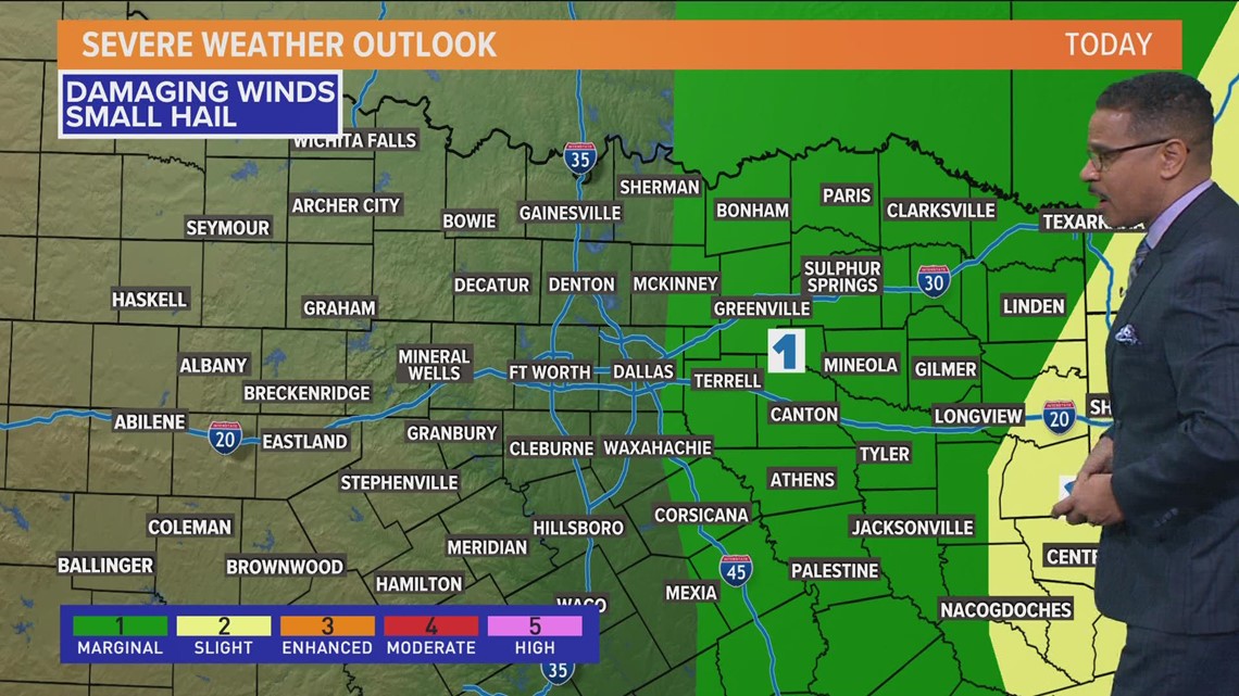 ATT unveils gilded statue in headquarters lobby in downtown Dallas ...