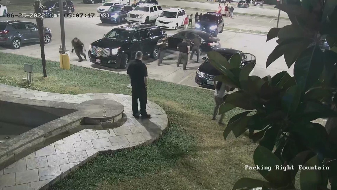 Disgraced Dallas televangelist Robert Tilton has new life, third wife ...