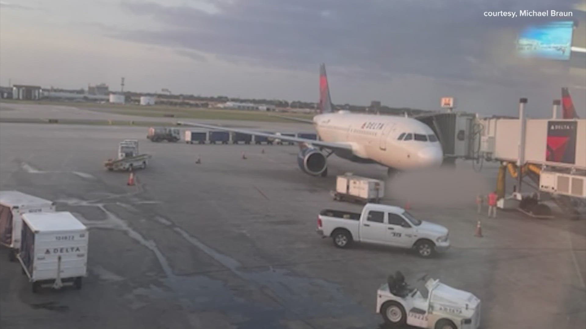Airline ground crew member killed by jet engine at San Antonio ...