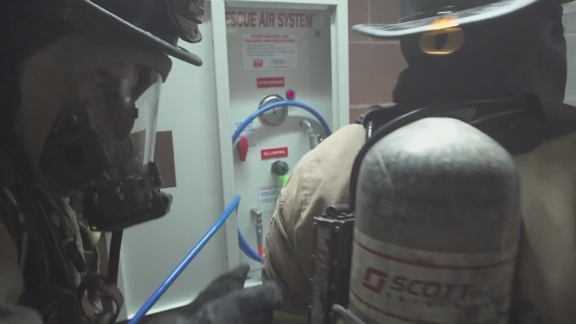 Dallas-Fort Worth firefighters receive new air supply equipment | wfaa.com