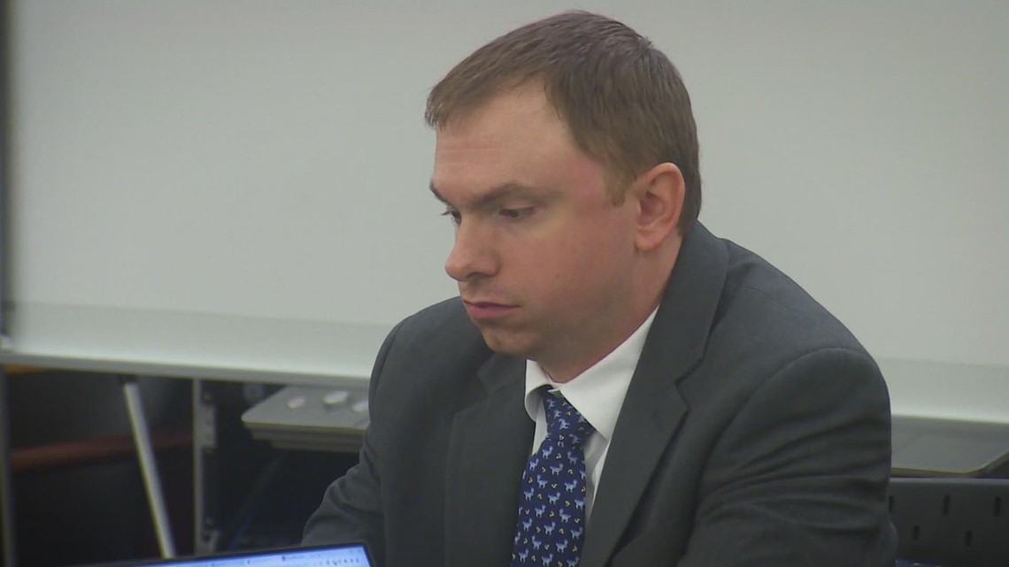 Jury to begin deliberating on Aaron Dean sentencing Monday | wfaa.com