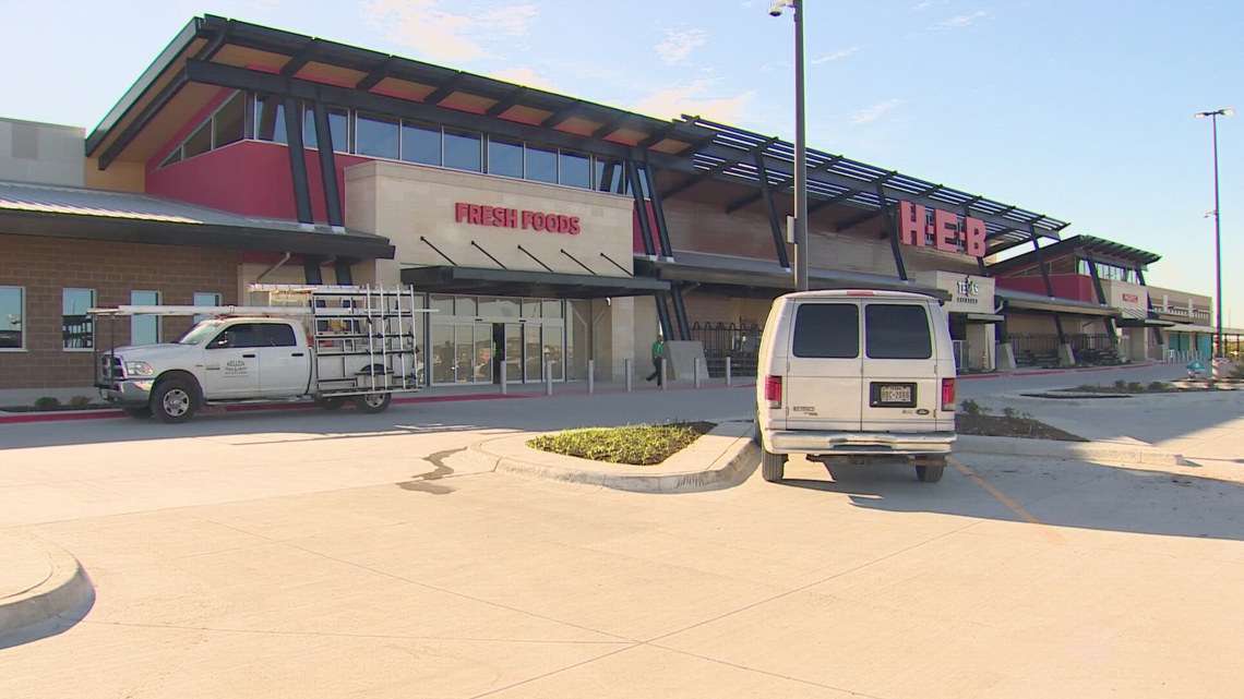 Construction is to begin soon at a new Euless H-E-B | wfaa.com