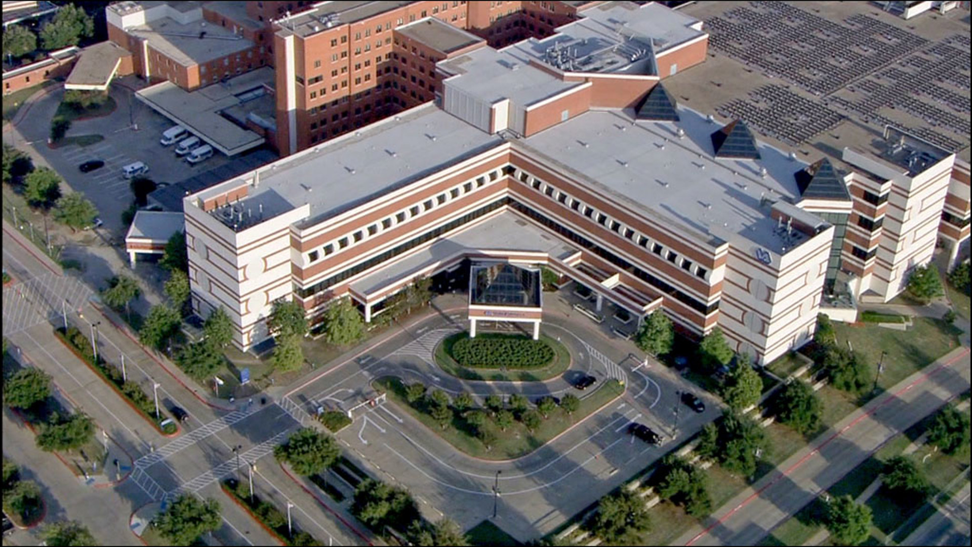 Dallas VA Hospital mismanaged $3.7M for transportation: Report | wfaa.com