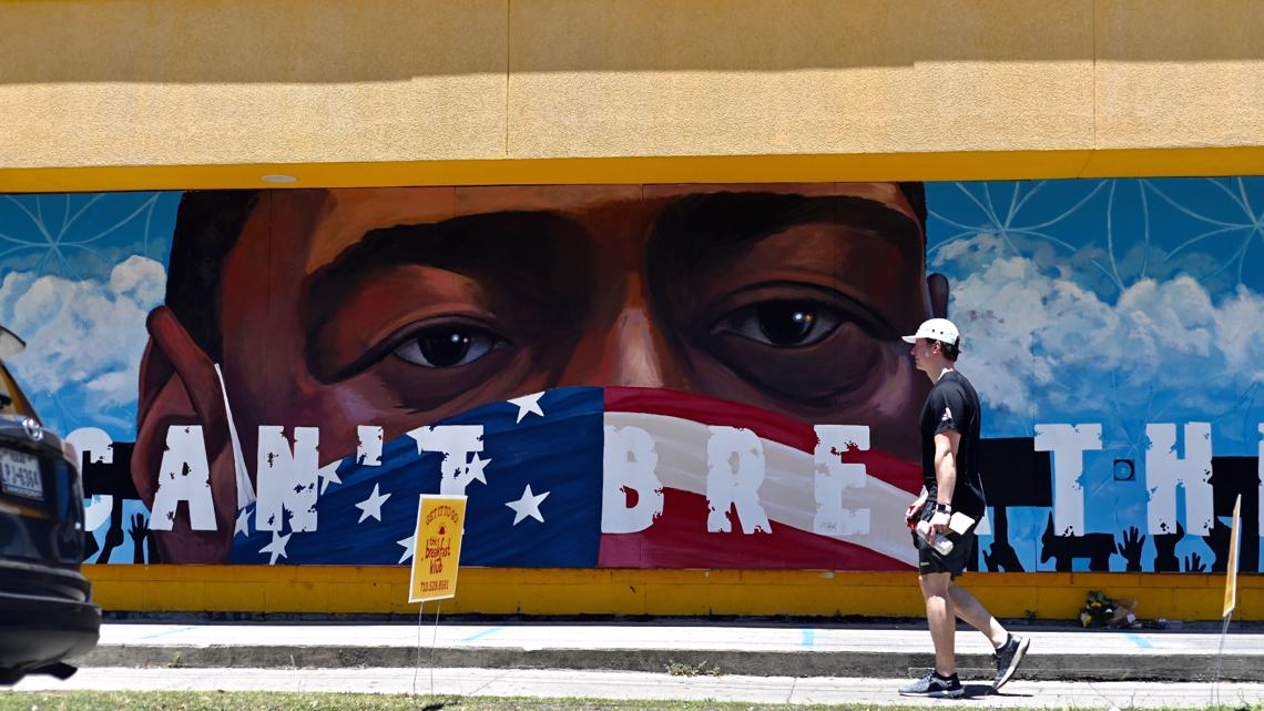 George Floyd murals seen across Houston ahead of his funeral | wfaa.com