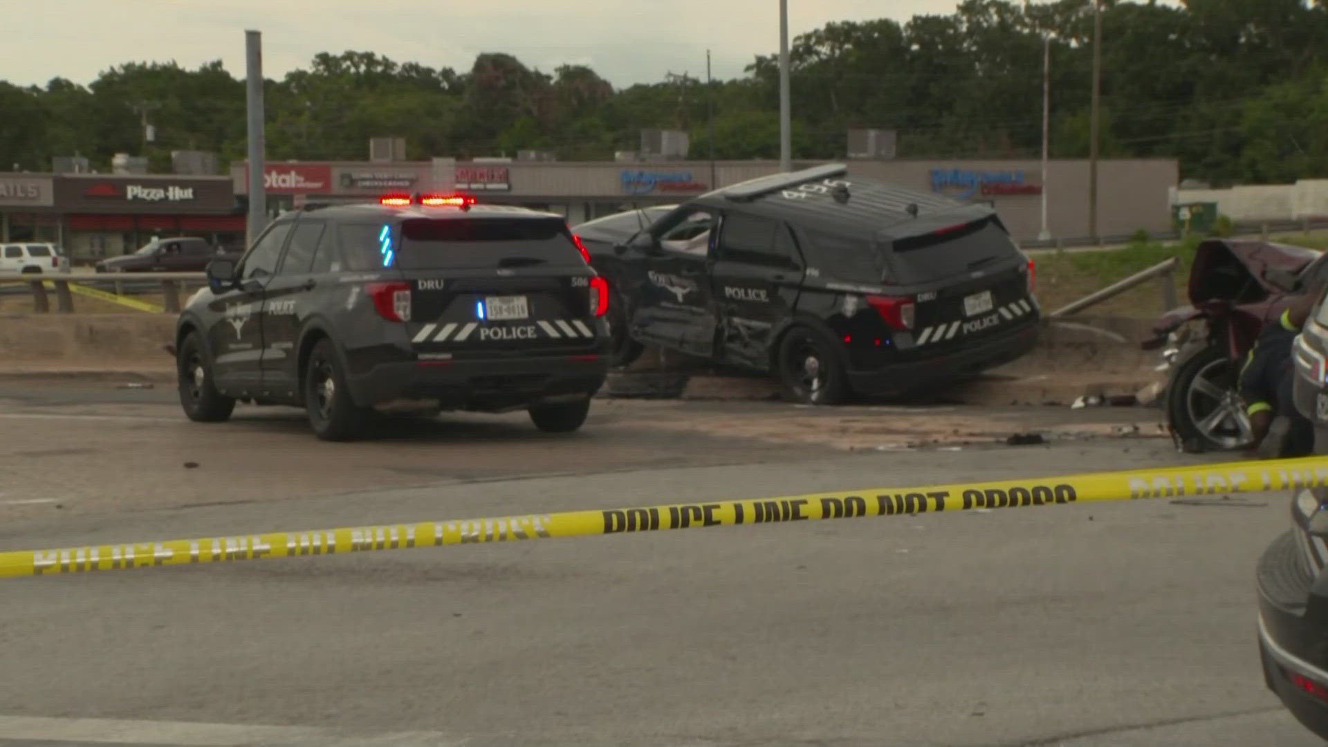 North Texas police cruiser involved in two-car crash involving four ...