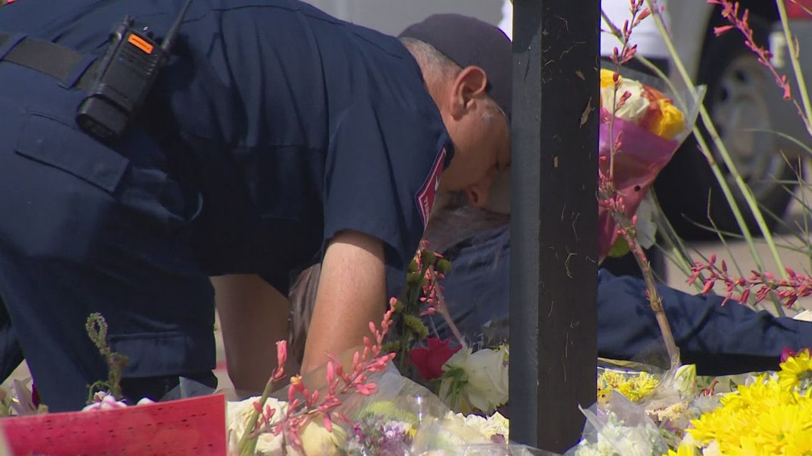 Allen, Texas mall shooting: Memorial comes down, items to be given to ...