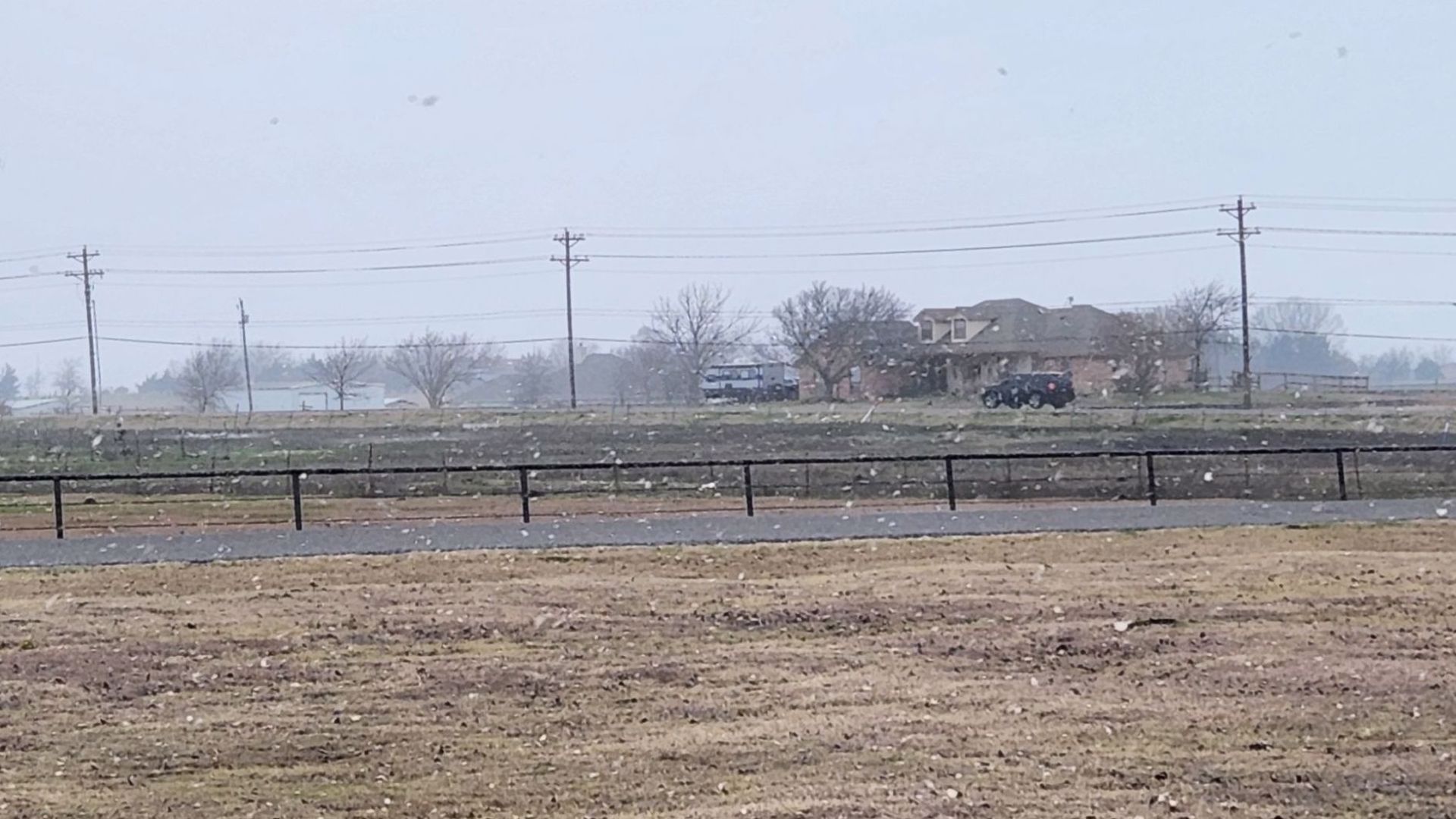 Snowing in Dallas: Pictures and video of Dallas-Fort Worth snow | wfaa.com