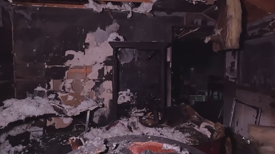 Vacuum battery explodes, burns Texas home | wfaa.com