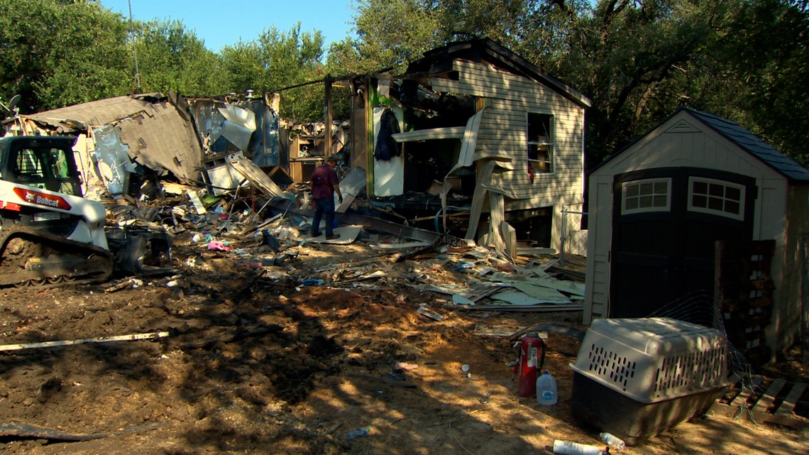 Texas veteran's faith restored as community helps after fire | wfaa.com