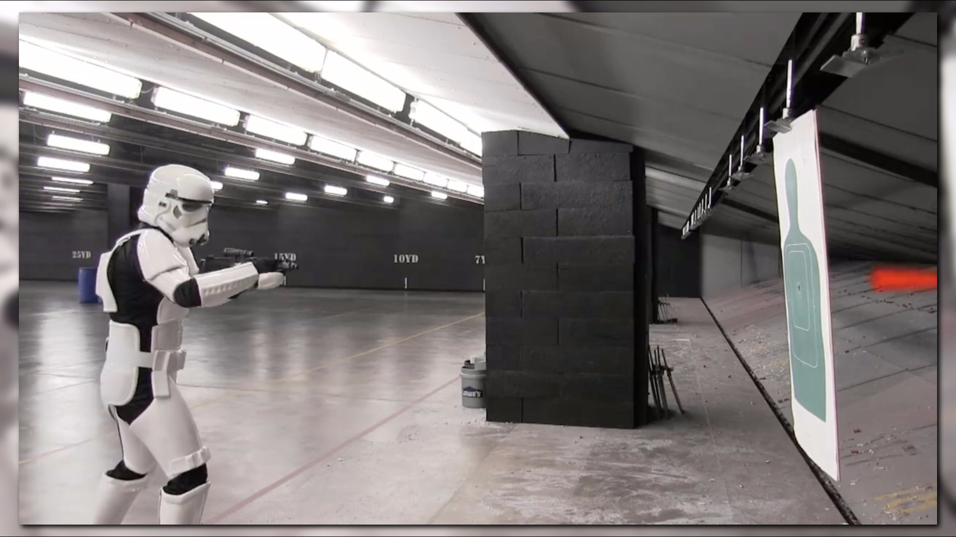 Stormtrooper helps recruit Fort Worth Police officers | wfaa.com