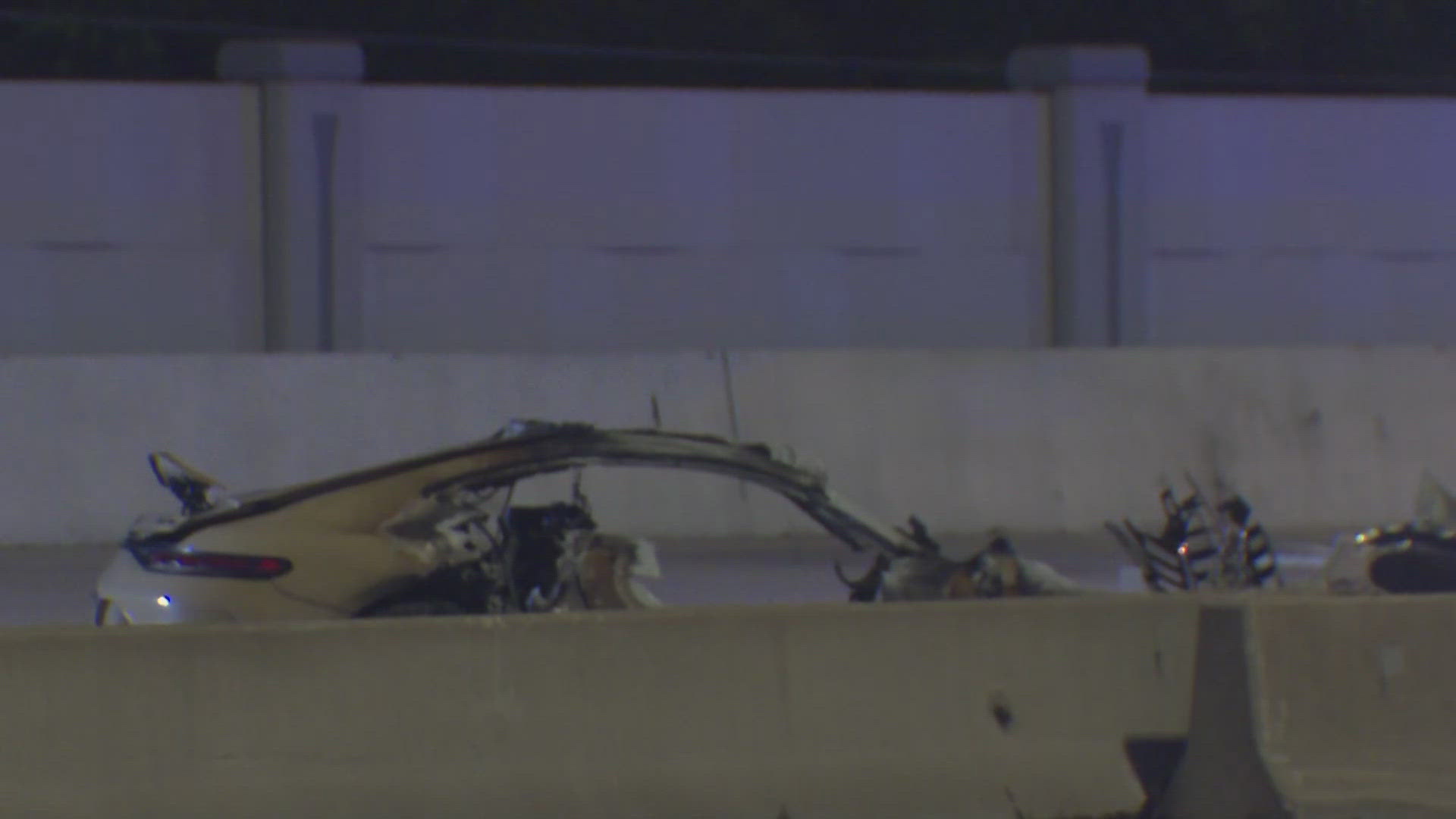 Dallas, Texas: Crash kills 1 person, closes enterance ramp | wfaa.com