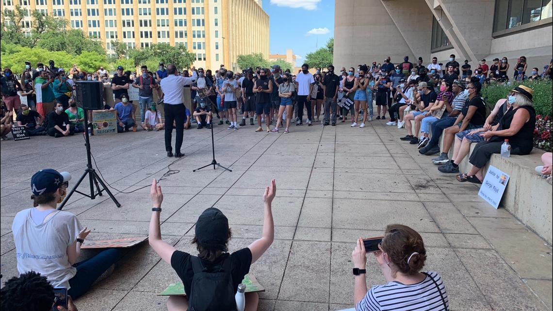 Live updates: Protesters gather in Dallas, Fort Worth on 7th day of ...
