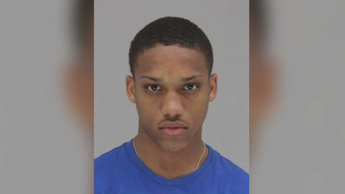 Capital murder suspect missing after cutting off ankle monitor, Dallas ...