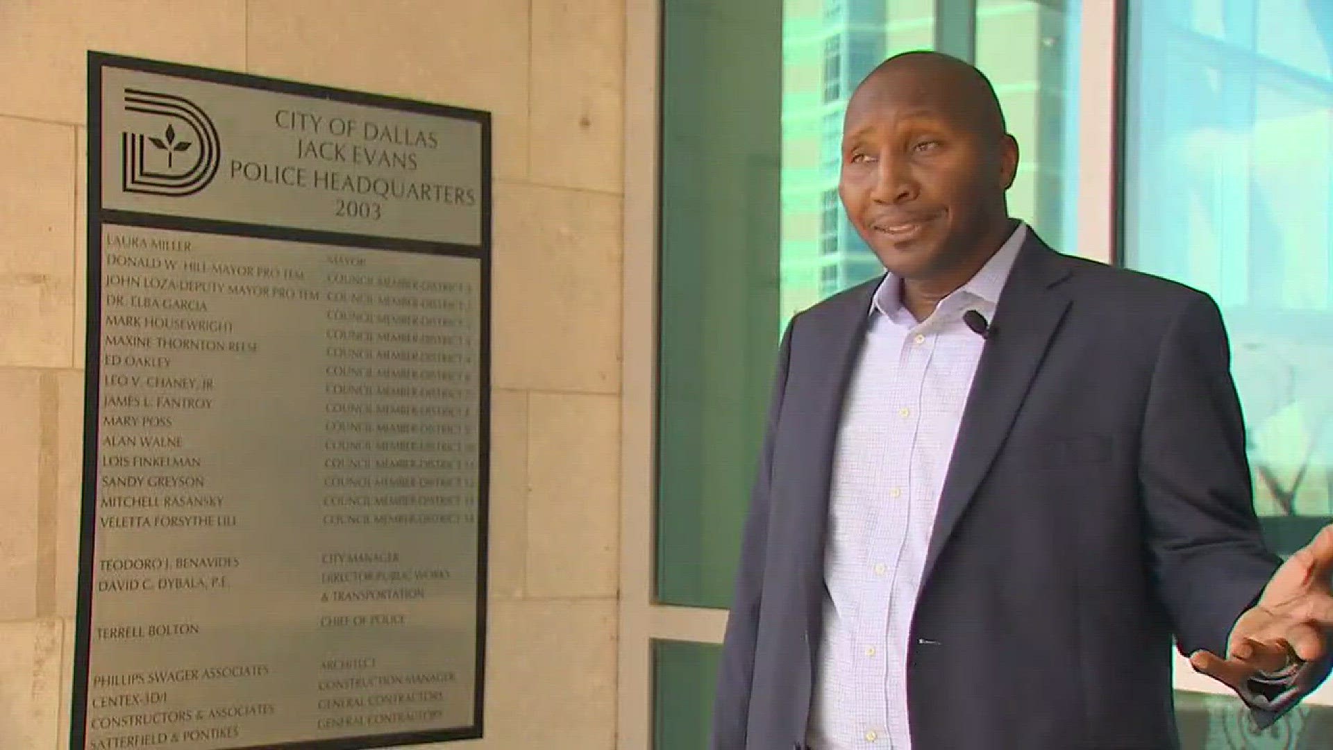 Waiting game for Dallas Police Department security upgrades | wfaa.com