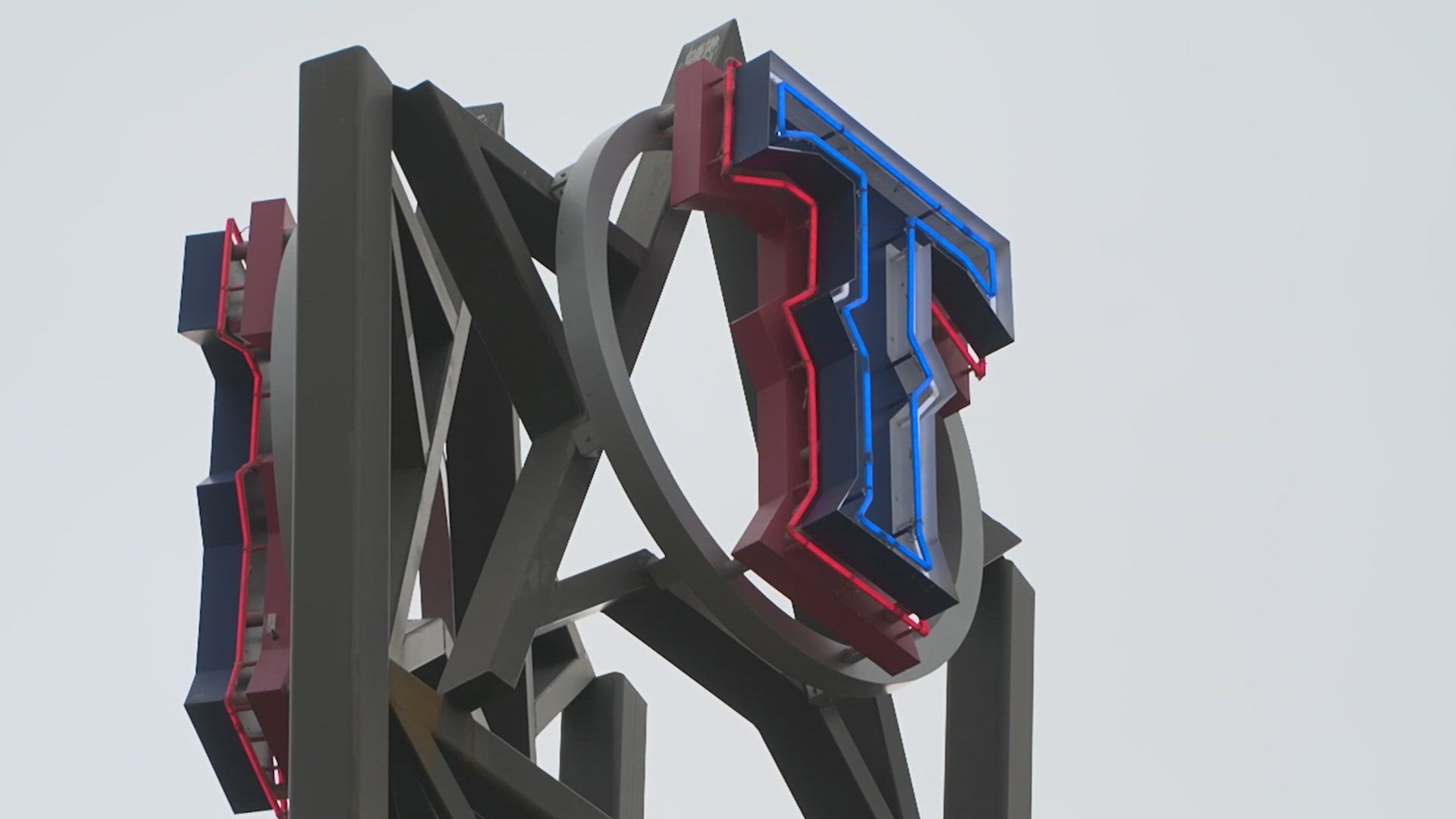 Texas Rangers address needs by signing catcher Danny Jansen and ...