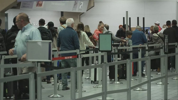 DFW Airport named one of the nation's most stressful in new study ...