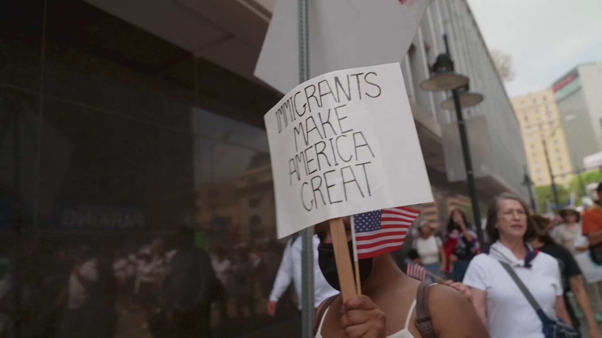 Dallas: Immigration protest, march to close several streets downtown ...