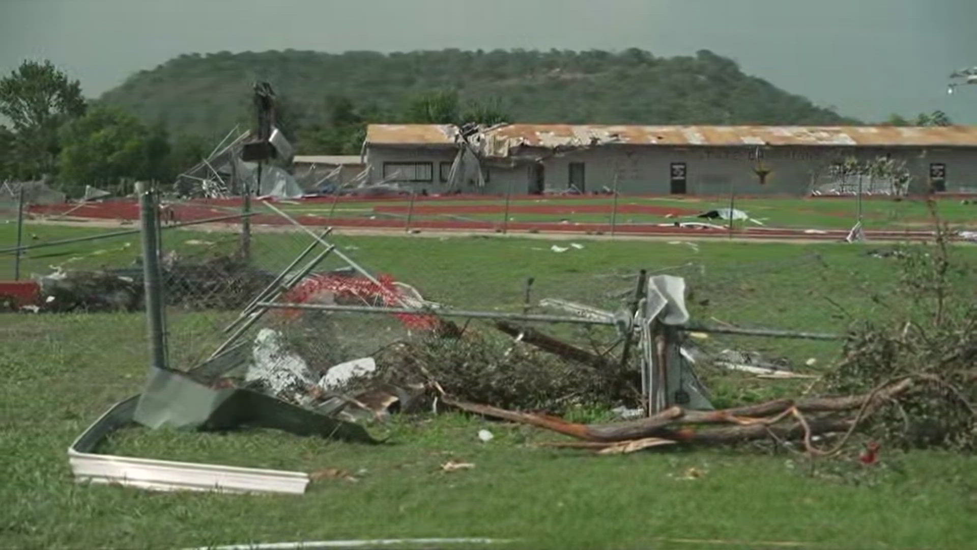 Tornado confirmed in Gordon in North Texas: Latest updates as cleanup ...