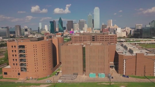 Dallas County Jail: Man dies after pulling device from his throat ...