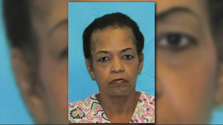 Fleeing shoplifting suspect runs over woman, hits cars | wfaa.com