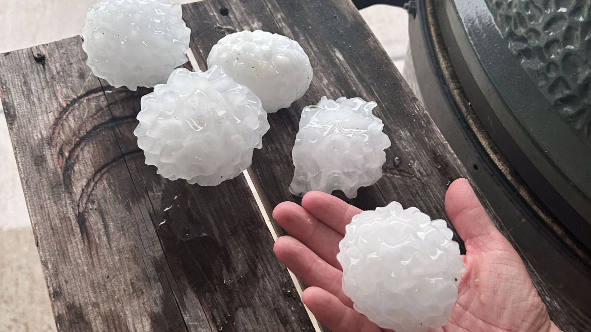 Large hail falls across North Texas as severe storms move in | wfaa.com