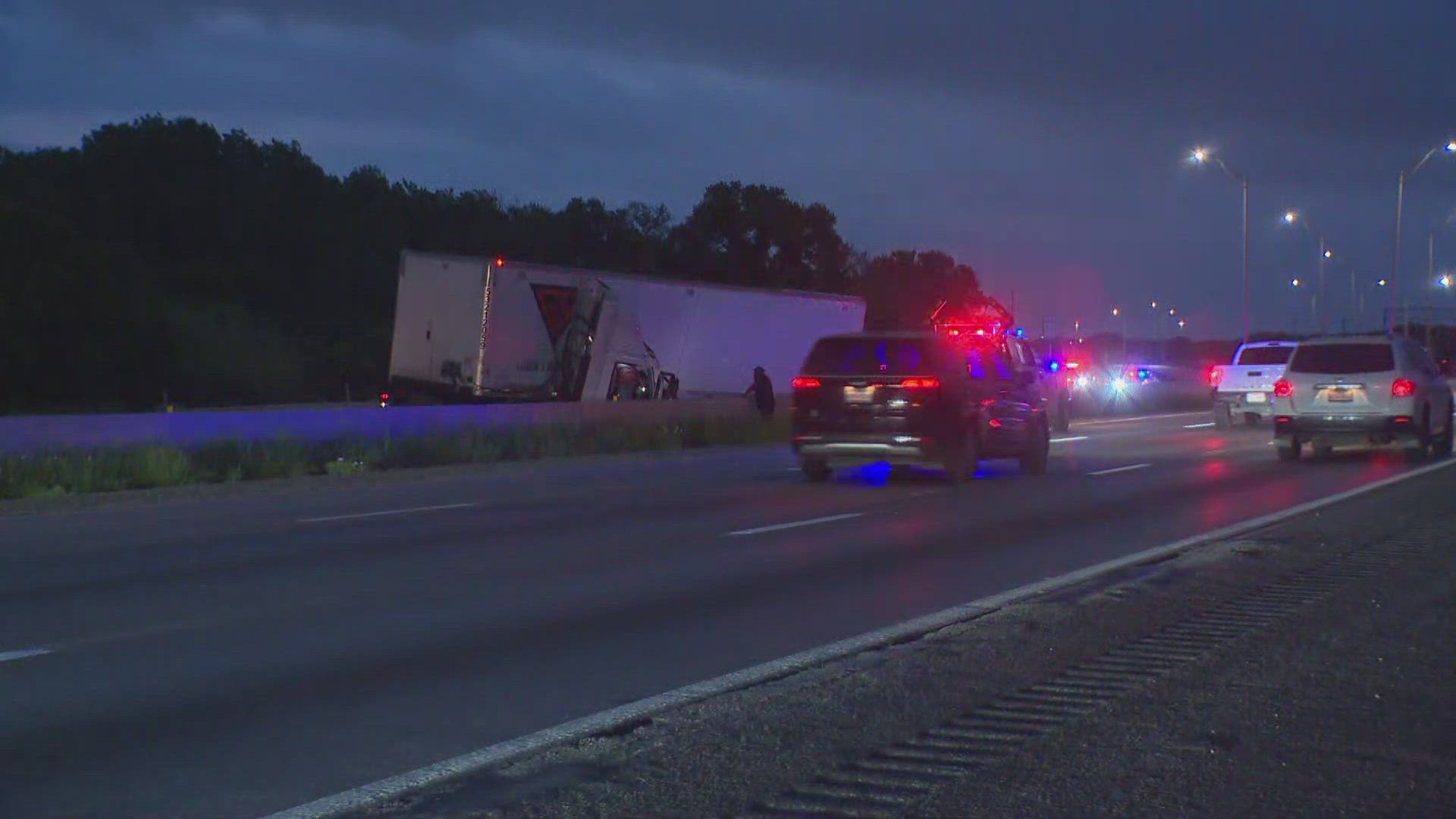 Traffic Alert: Northbound I-45 closed in southern Dallas | wfaa.com