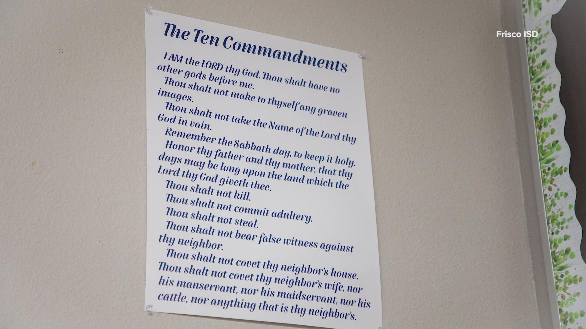 The Ten Commandments are now on display in Texas classrooms | wfaa.com
