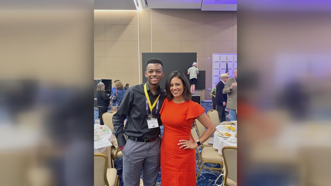 Irving Schools Foundation honors star students | wfaa.com