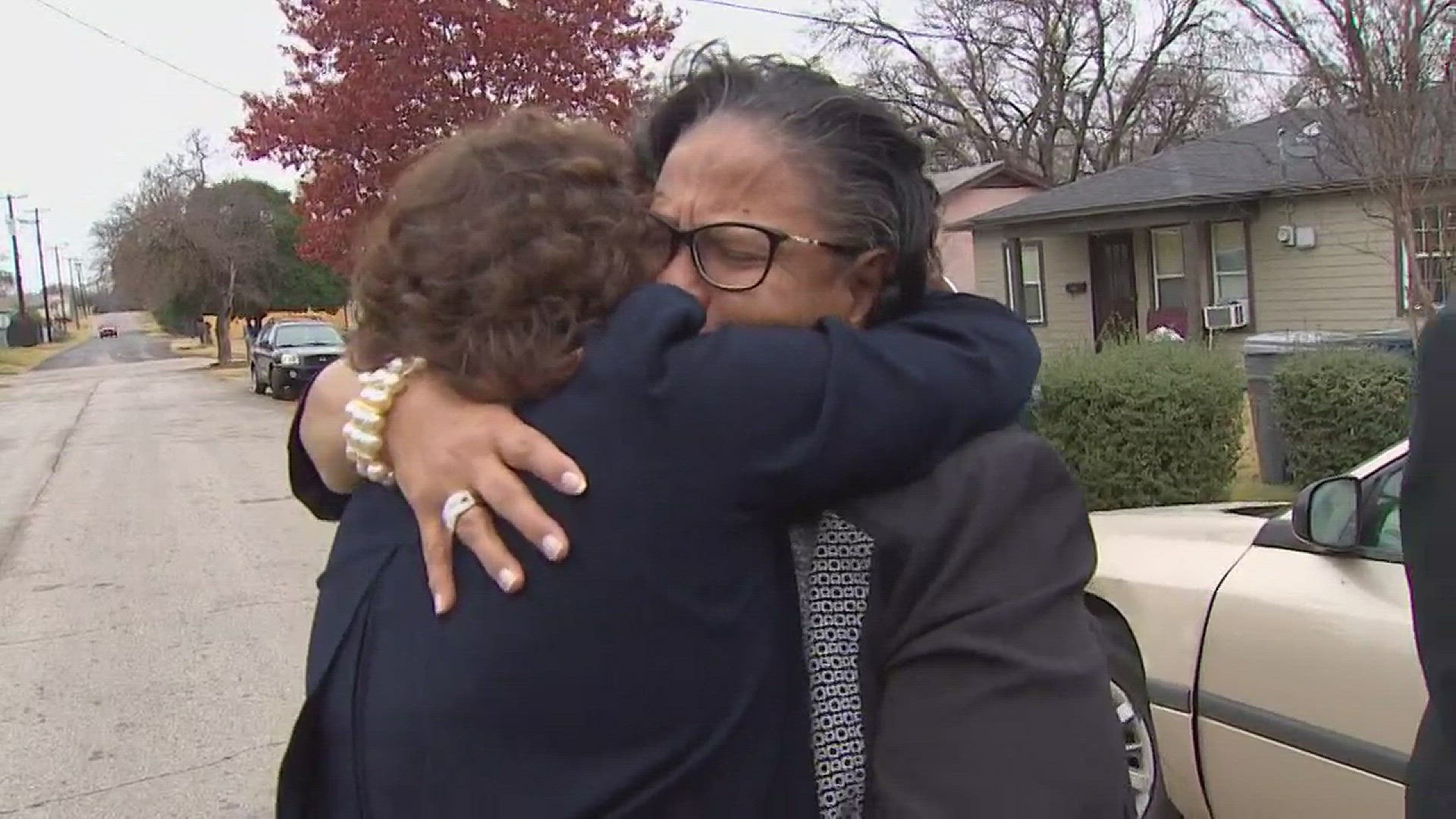 Family of murdered 15-year-old meets woman who received his living ...