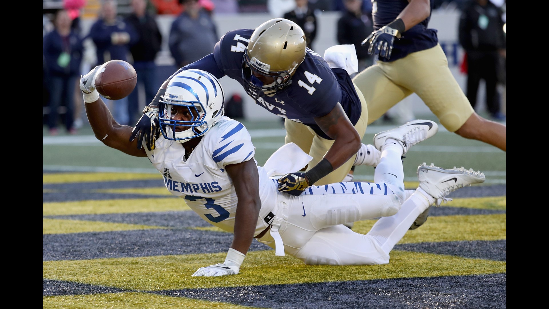 Memphis WR Anthony Miller could give Cowboys a new weapon | wfaa.com