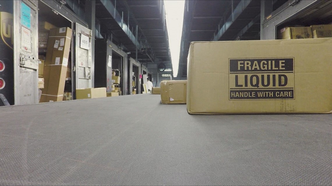 Verify: Truth about 1-Day Shipping | wfaa.com