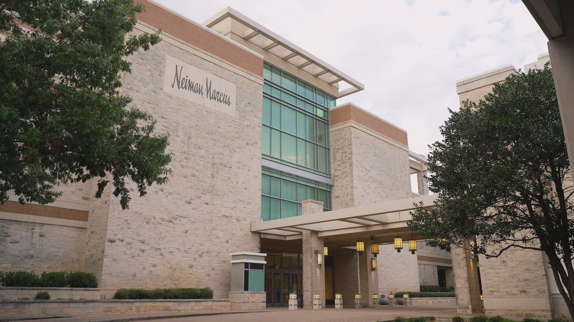 As more shops close at Willow Bend, tenants react to rumor Dallas Stars ...