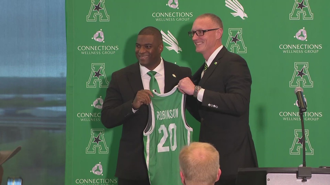 Daniyal Robinson new UNT basketball head coach | wfaa.com