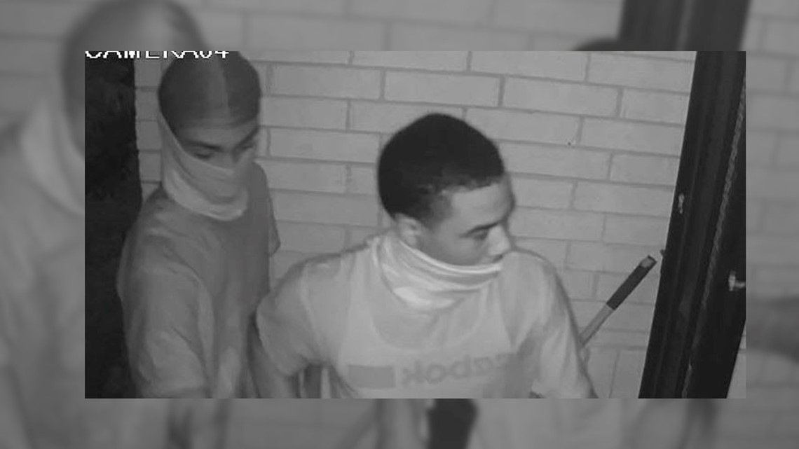 Dallas police ask for public's help to ID suspects in deadly home ...