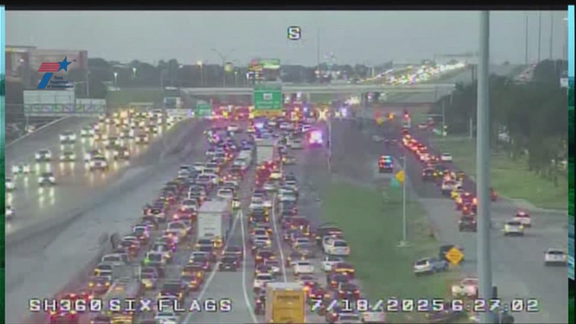 Fatal crash shuts down 360 at I-30 in Arlington | wfaa.com