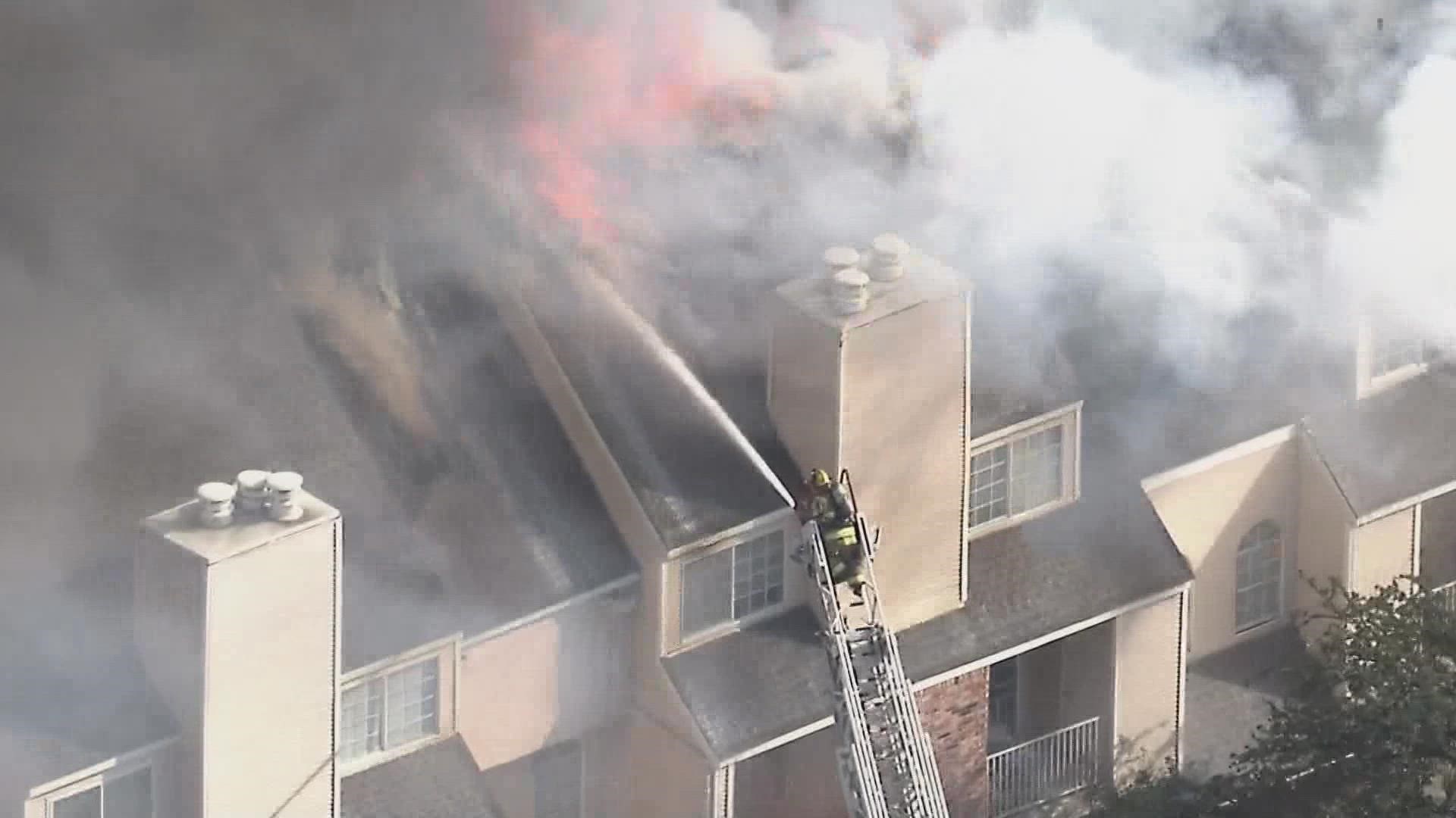 Crews battle two fires within hours of each other at same Dallas ...