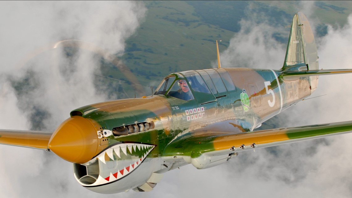 Historic warplanes fly over North Texas in salute to frontline workers ...