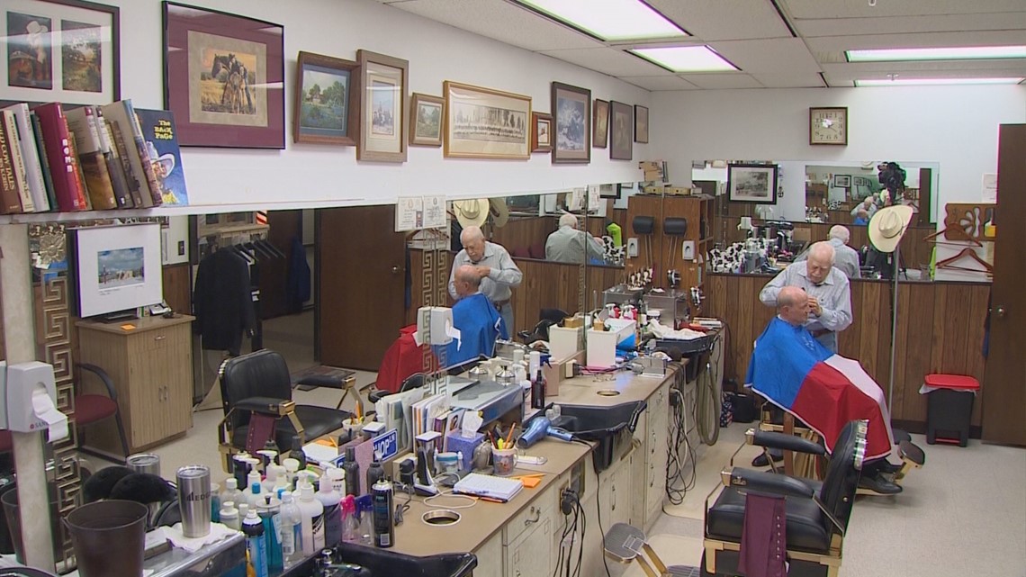 After 72 years cutting hair, this Fort Worth barber is still razor ...