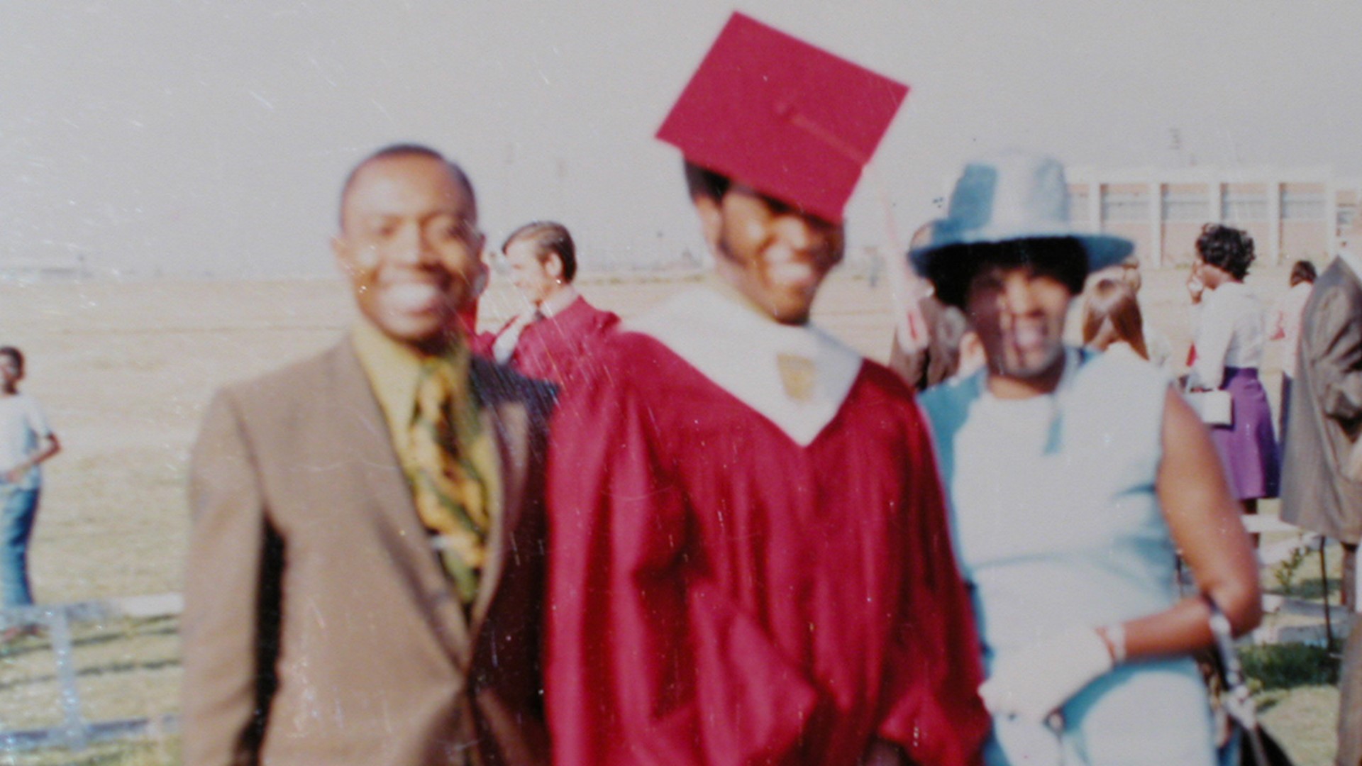 'It's not easy': WFAA anchor John McCaa announces he'll retire | wfaa.com