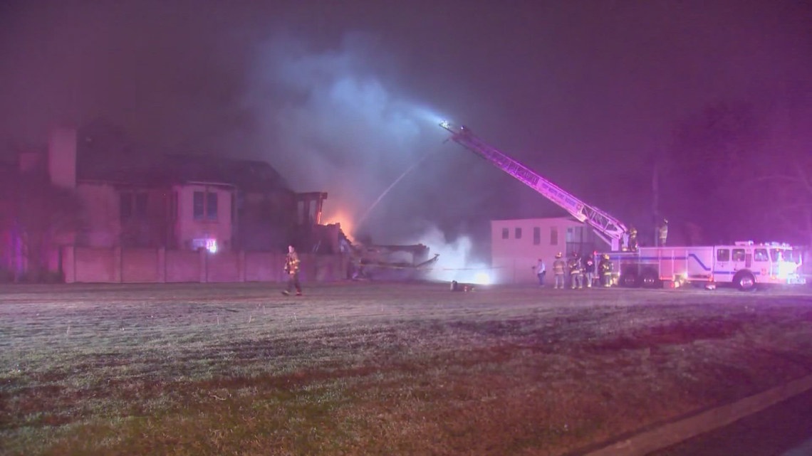 Fort Worth, Texas house fire reported near River Crest Country Club ...