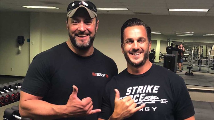 Retired Navy SEAL who volunteered helping amputees loses both legs in ...