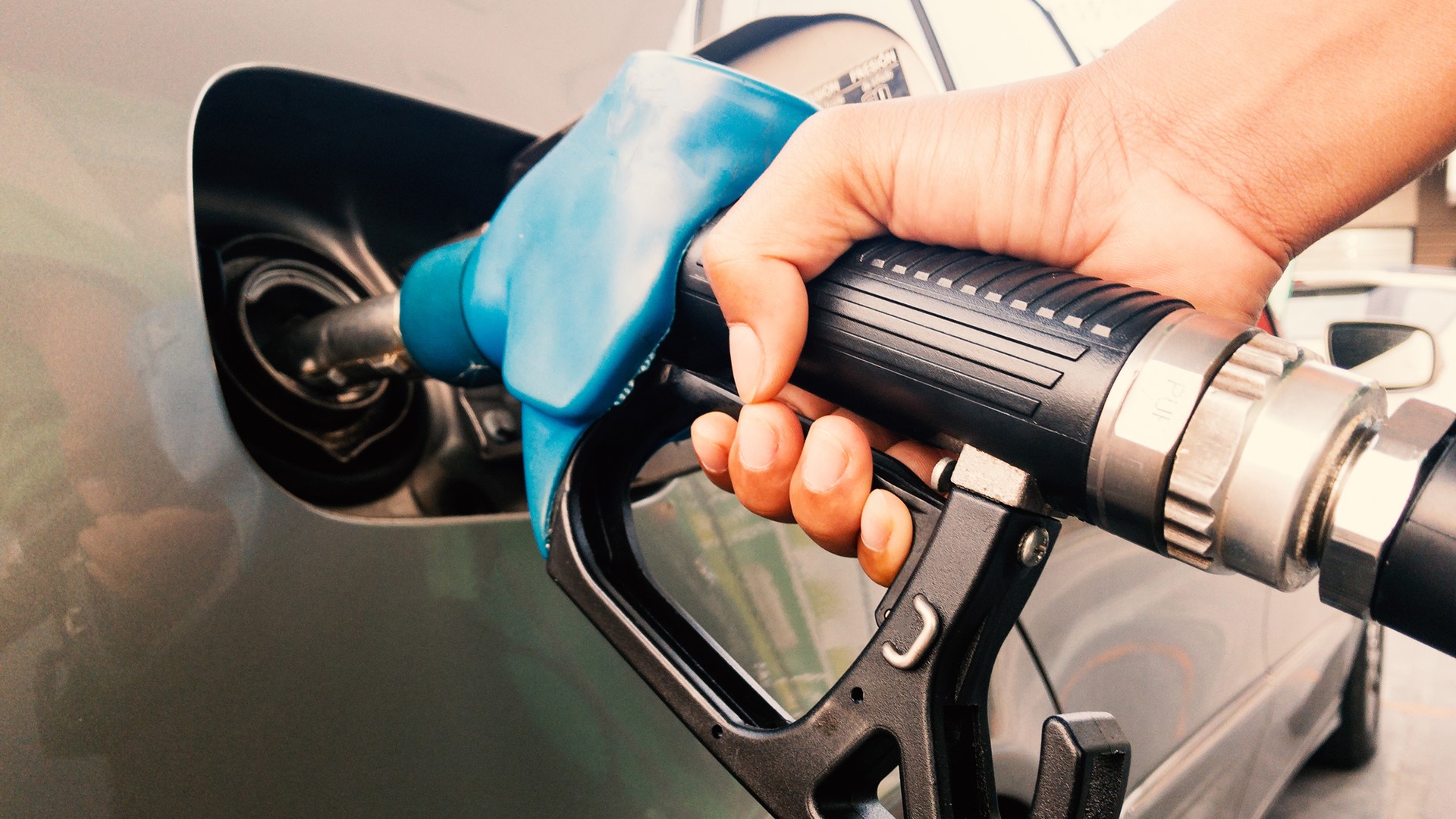 The Myths And Facts About Your Car s Gas Wfaa the-myths-and-facts-about-your-car-s-gas-wfaa