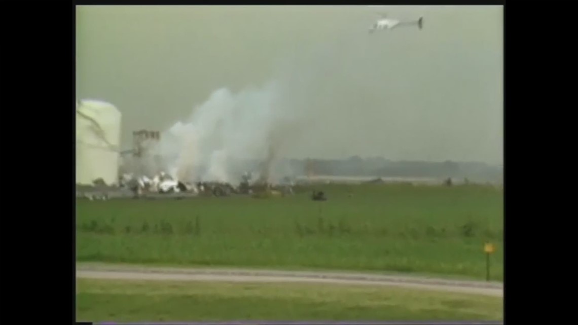 WFAA Rewind: Dave Cassidy reports on the crash of Delta Flight 191 ...