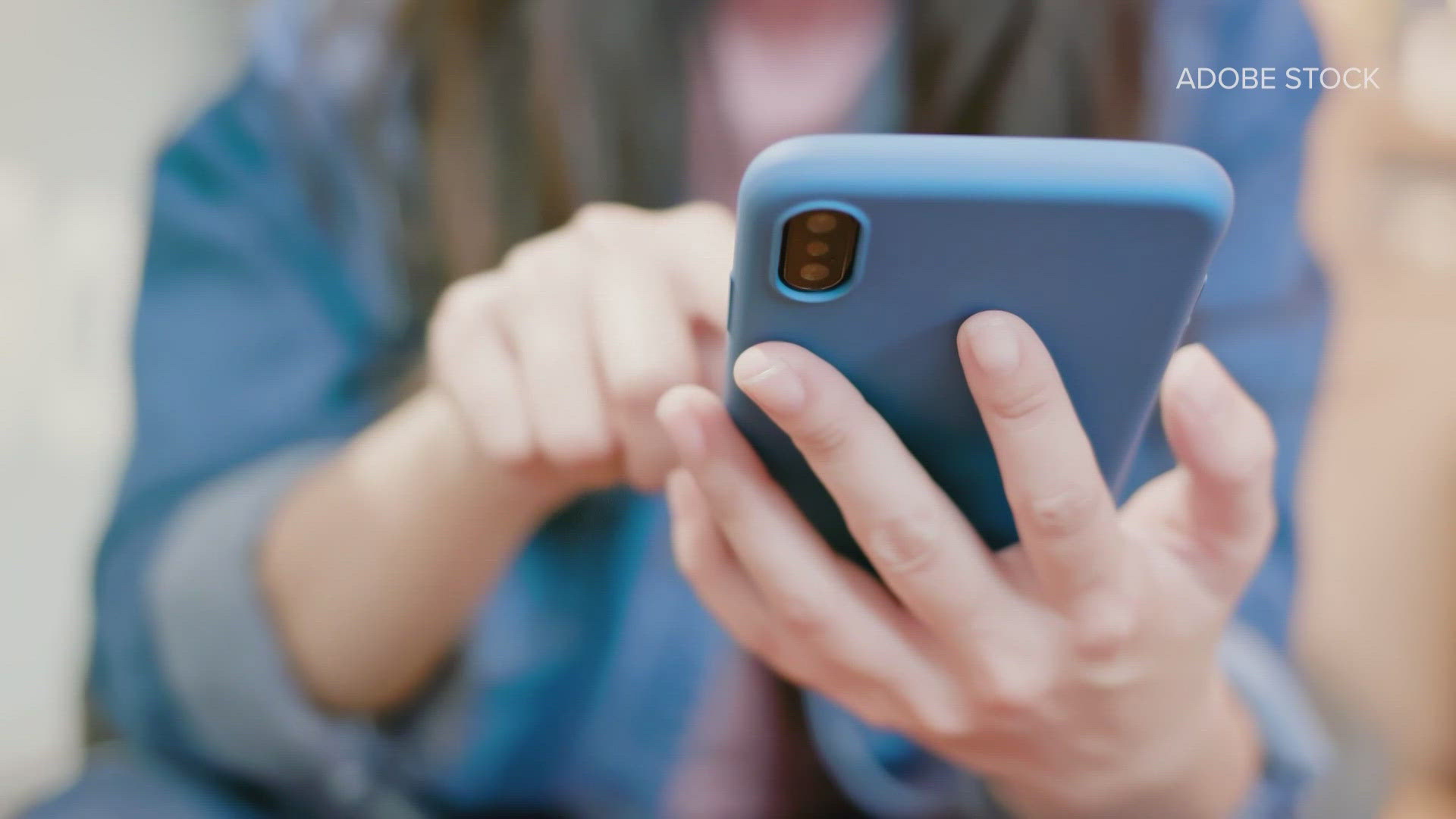 Texas Gov. Greg Abbott hosting ceremonial signing of school cell phone ...