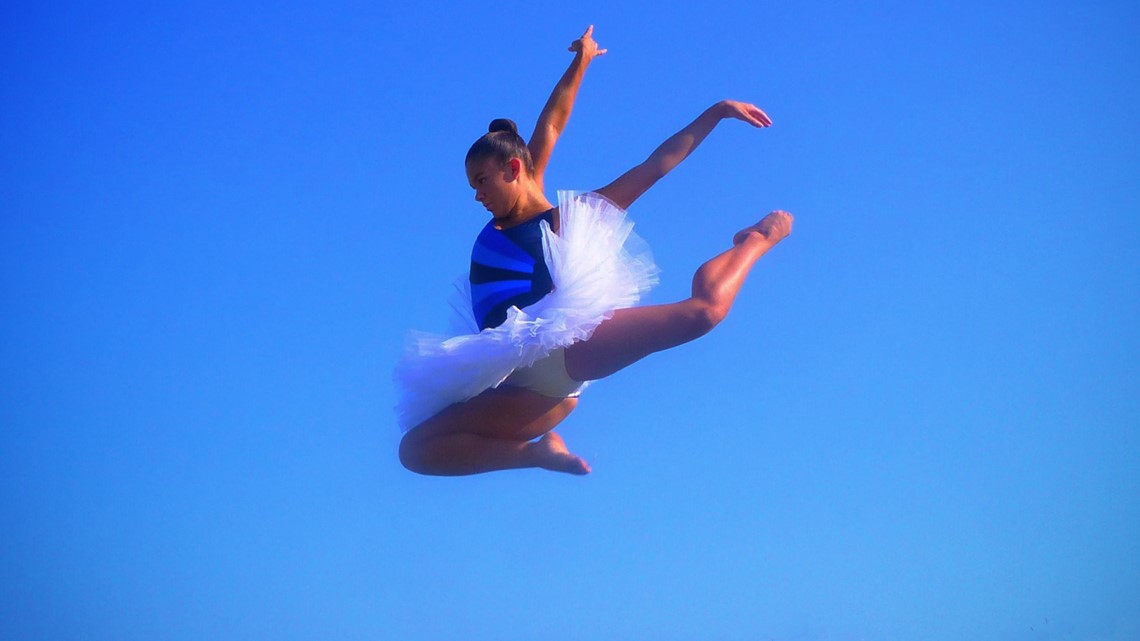 Overcoming health battles: North Texas dancer lives her dreams | wfaa.com