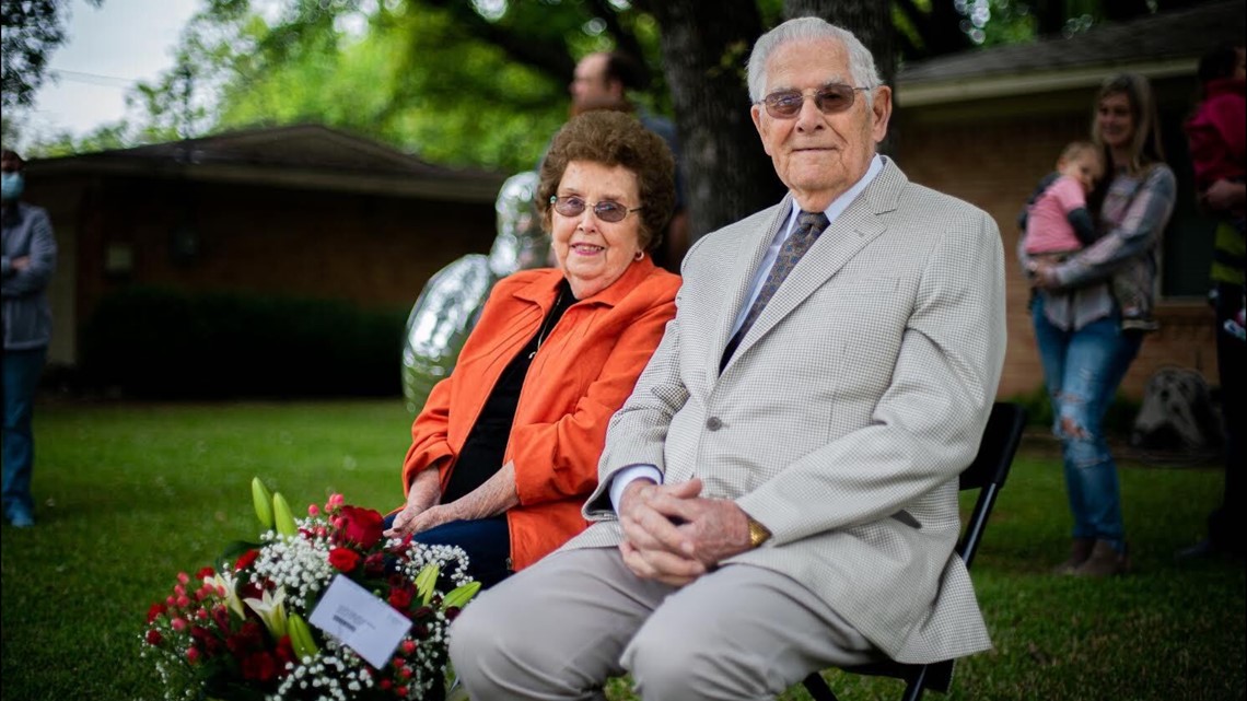 Irving couple celebrates 75th wedding anniversary with a neighborhood ...