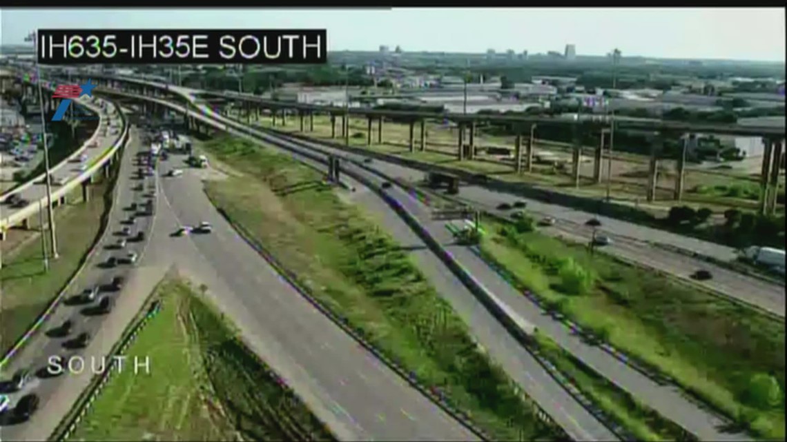 Adult, child killed in crash on I-35 | wfaa.com