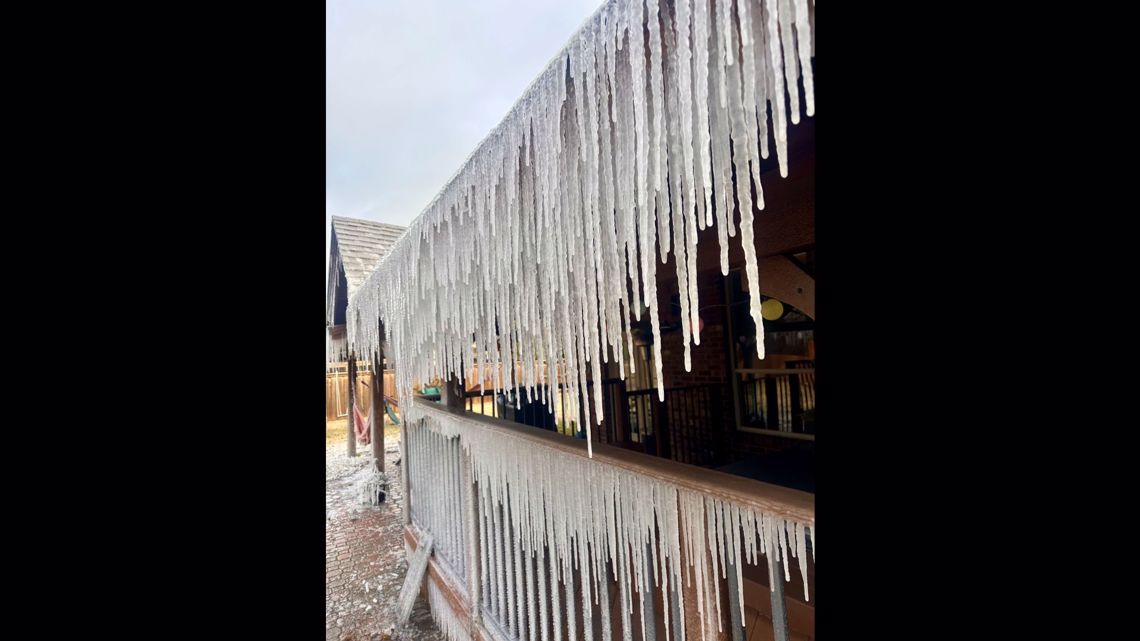 Snowing in Dallas: Pictures and video of Dallas-Fort Worth snow | wfaa.com