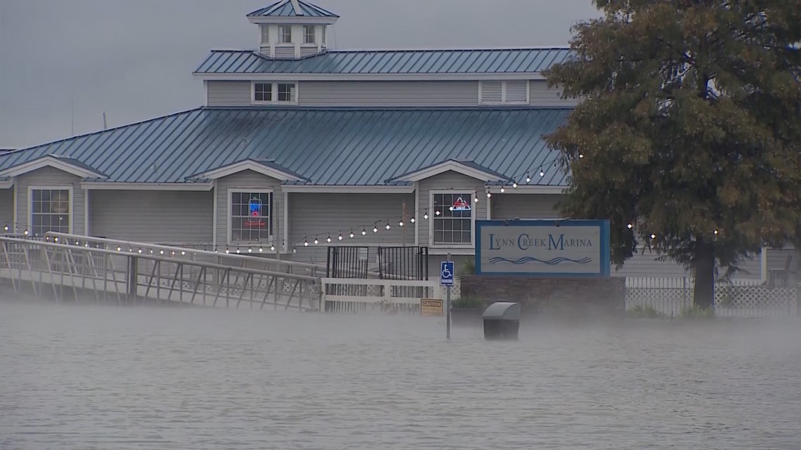 Restaurant, marina closed as Joe Pool Lake rises | wfaa.com